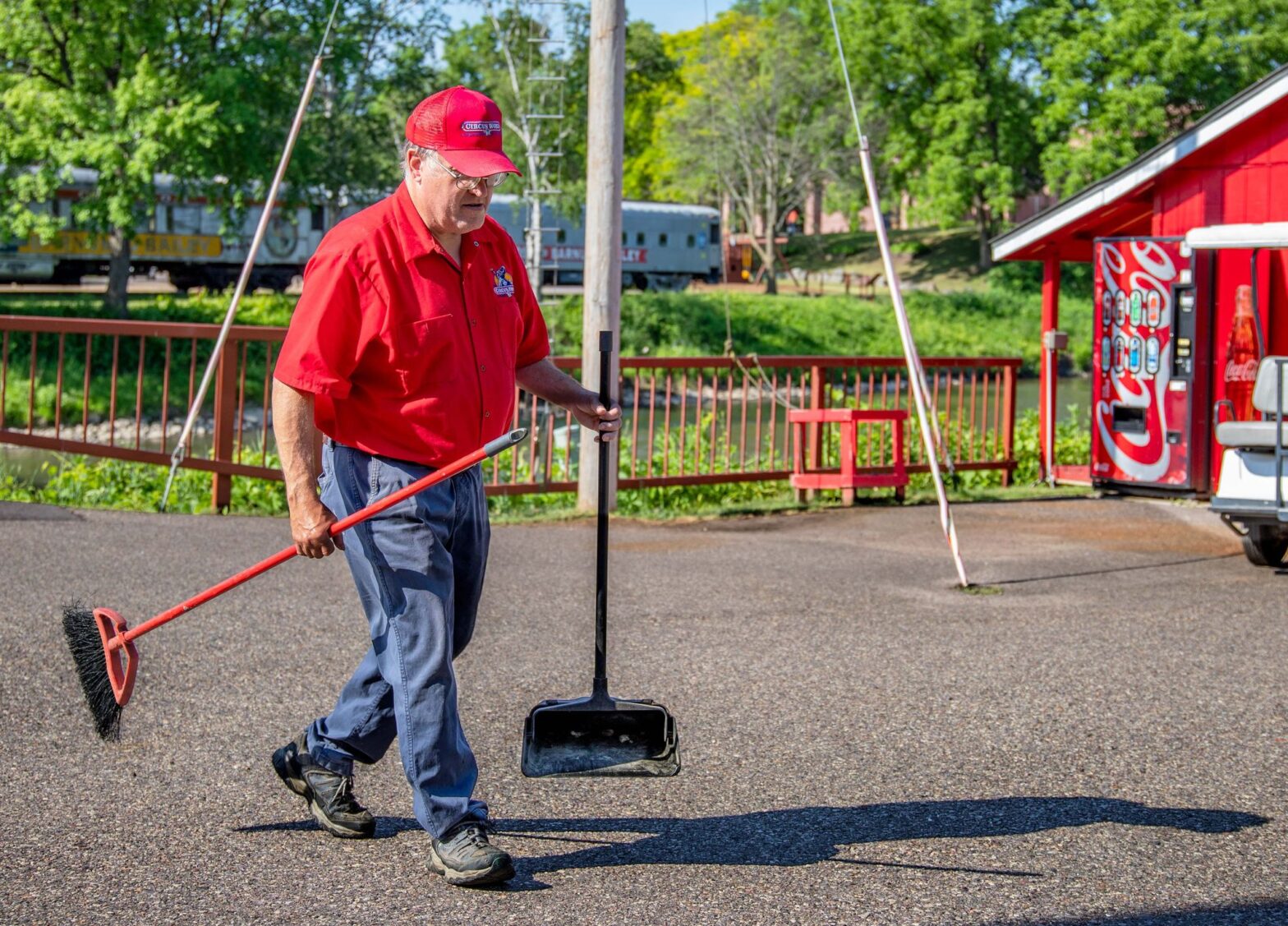 Employment & Volunteering - Circus World